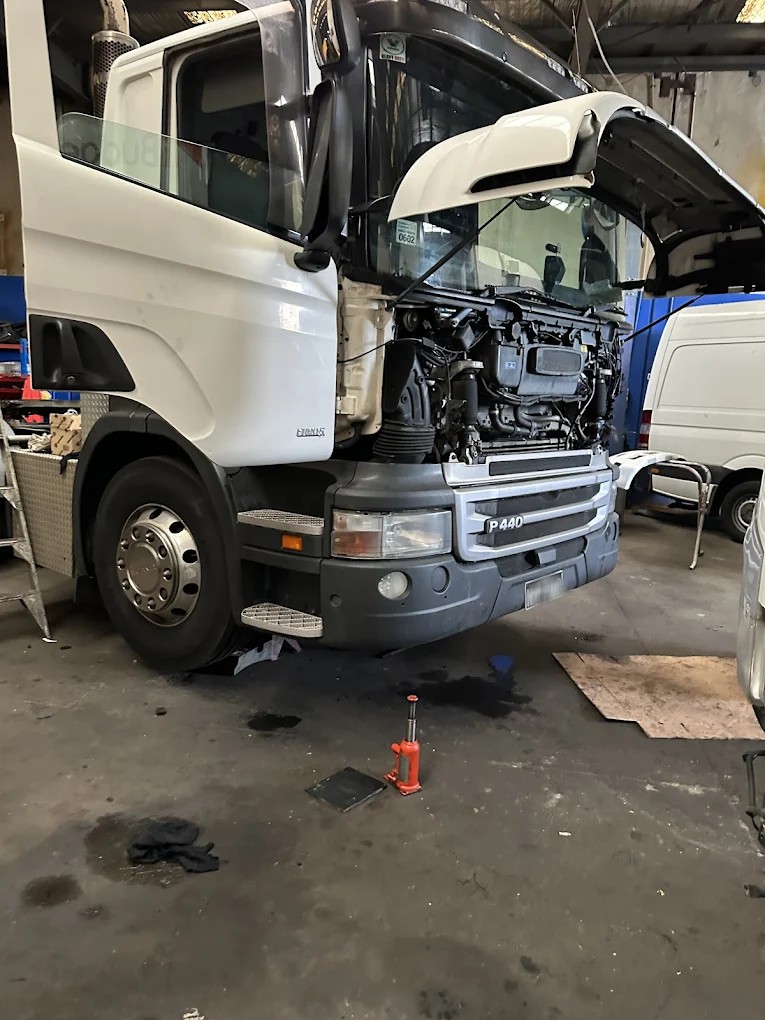 One Stop Auto & Trucks – Your Trusted Partner