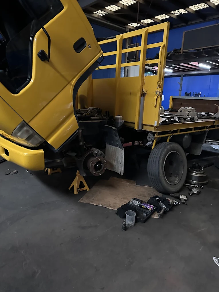 One Stop Auto & Trucks – Your Trusted Partner